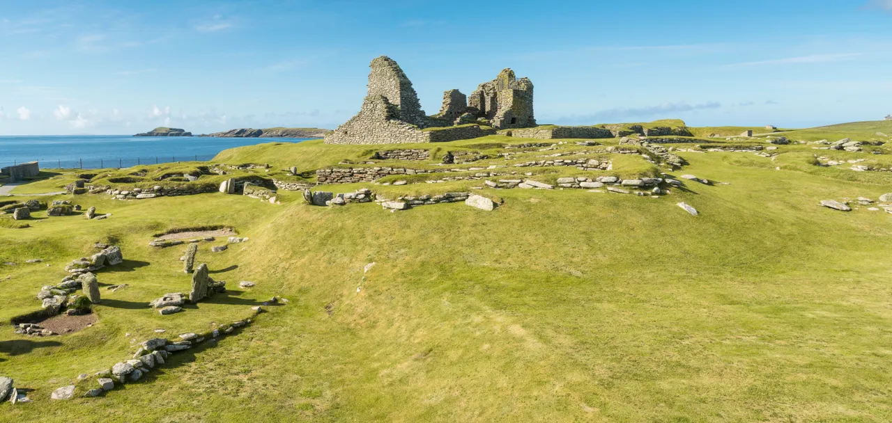 Jarlshof Prehistoric and Norse Settlement